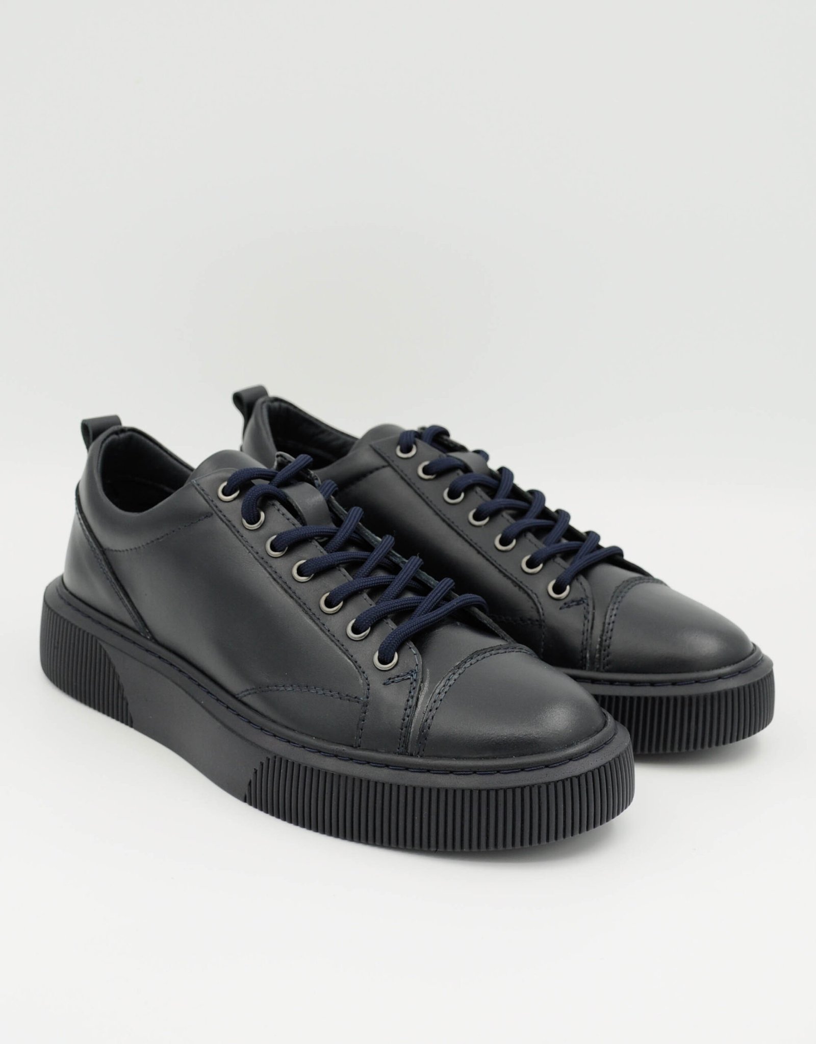 John Ricardo Muške kožne patike 21415, Crne | Online prodaja | Ananas