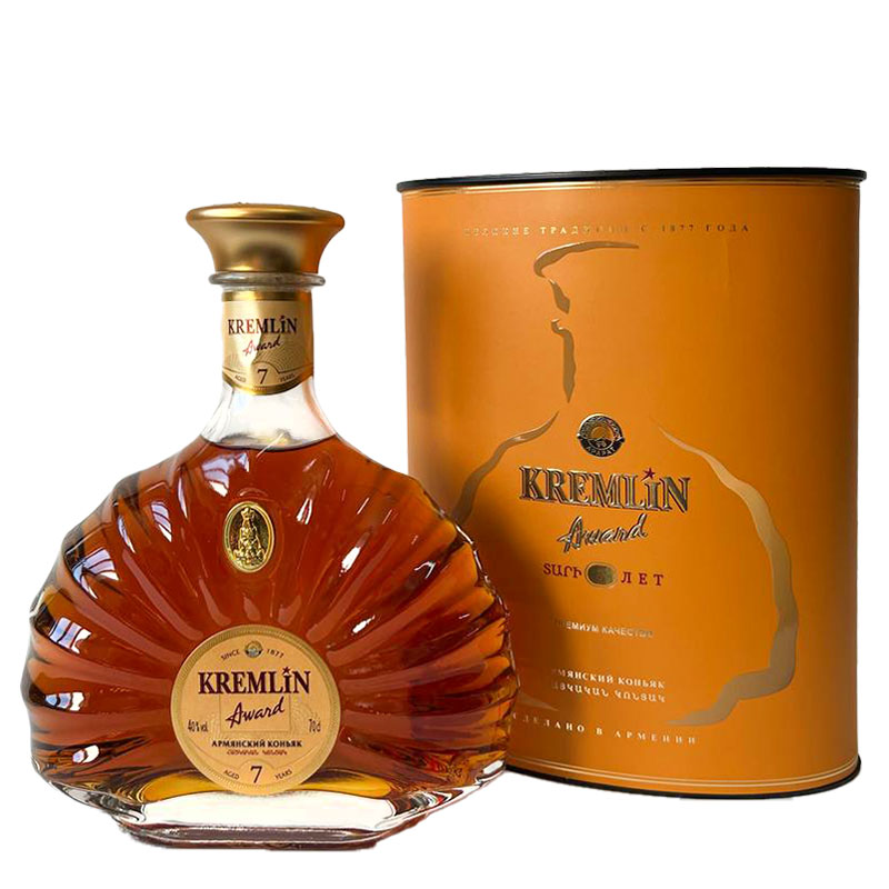 NOY Jermenski konjak Kremlin 7 Y.O., 0.5 l | Online prodaja | Ananas