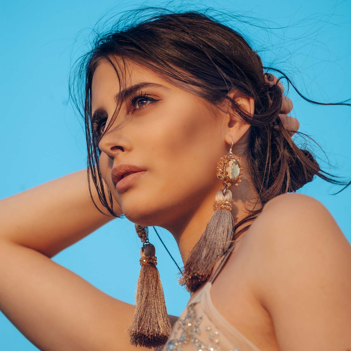 BRANIC JEWELRY Minđuše sa sa kristalima u boji zlata i kićankama Goldy ...