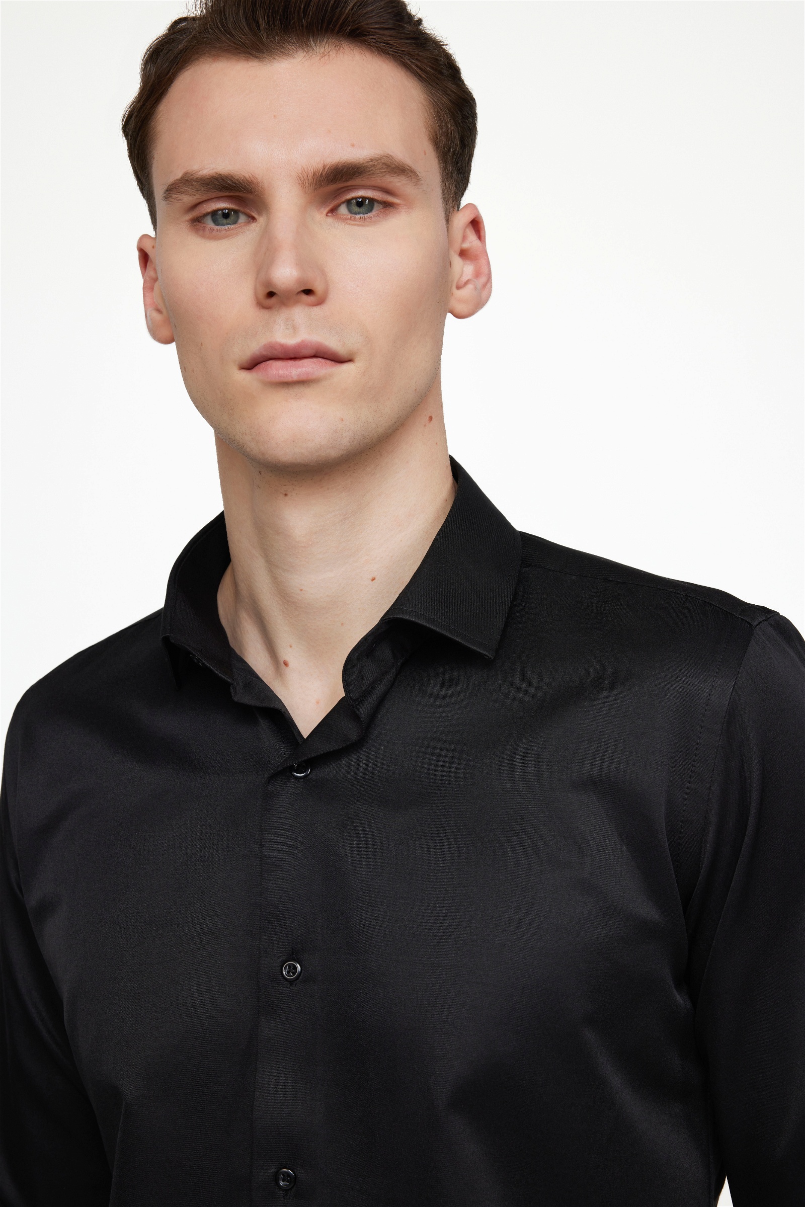 TUDORS Машка кошула Slim Fit црна | Најголема онлајн продавница во ...